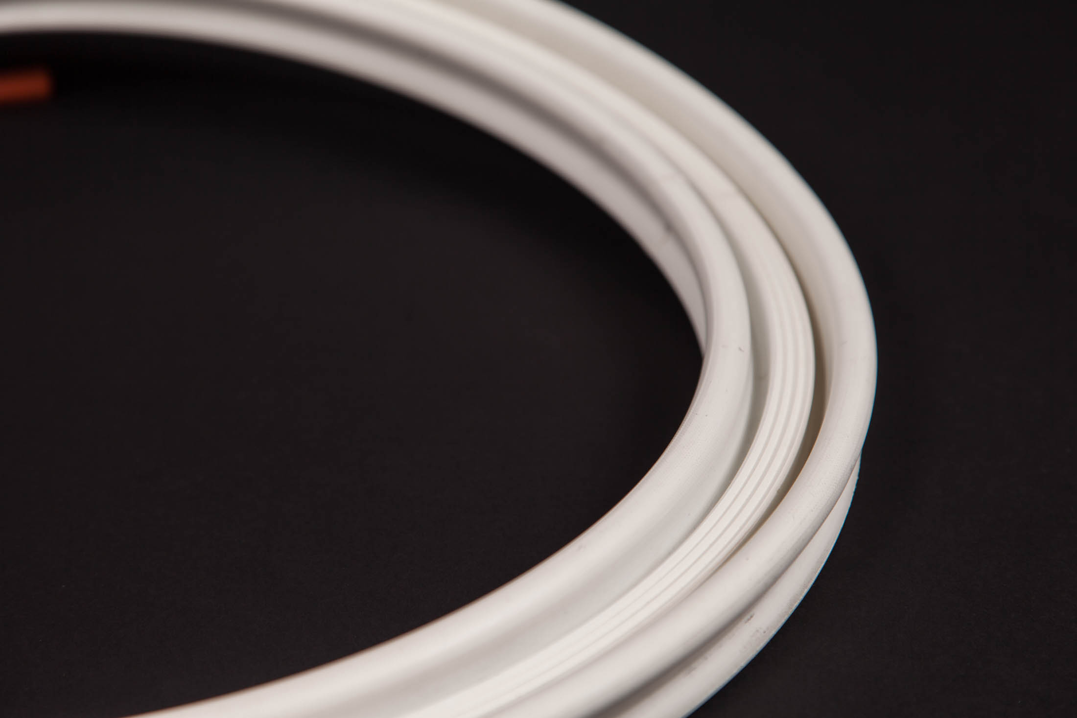 Learn About the Benefits of a Custom Engineered Seal - Seal Master Corp.