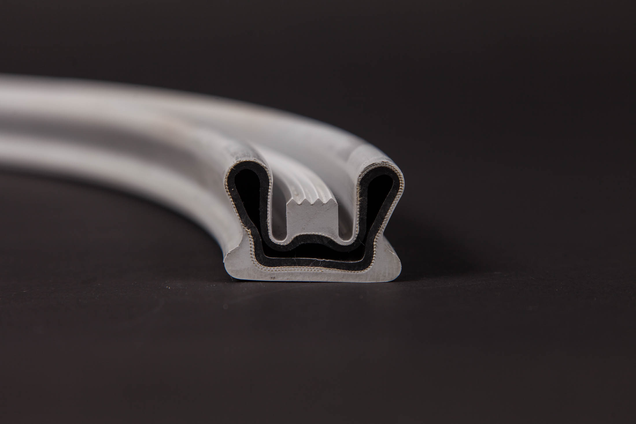 The Basics of Inflatable Seals - Seal Master Corp.